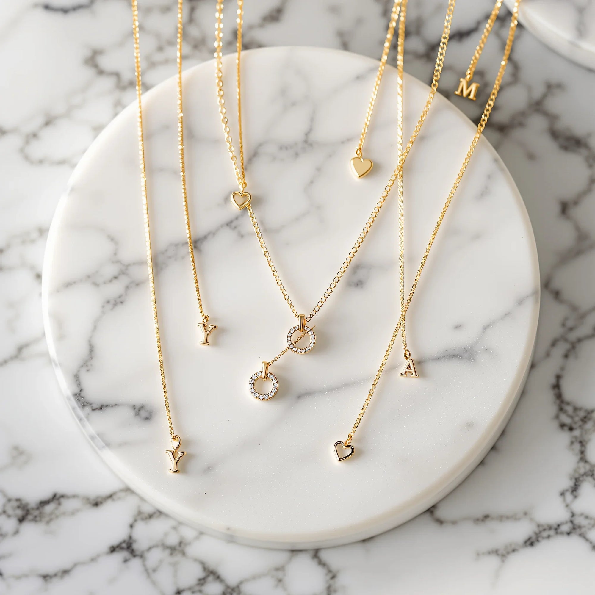 Best Layered Necklaces for Women 2026: 5 Gold & Dainty Picks – AJLuxe